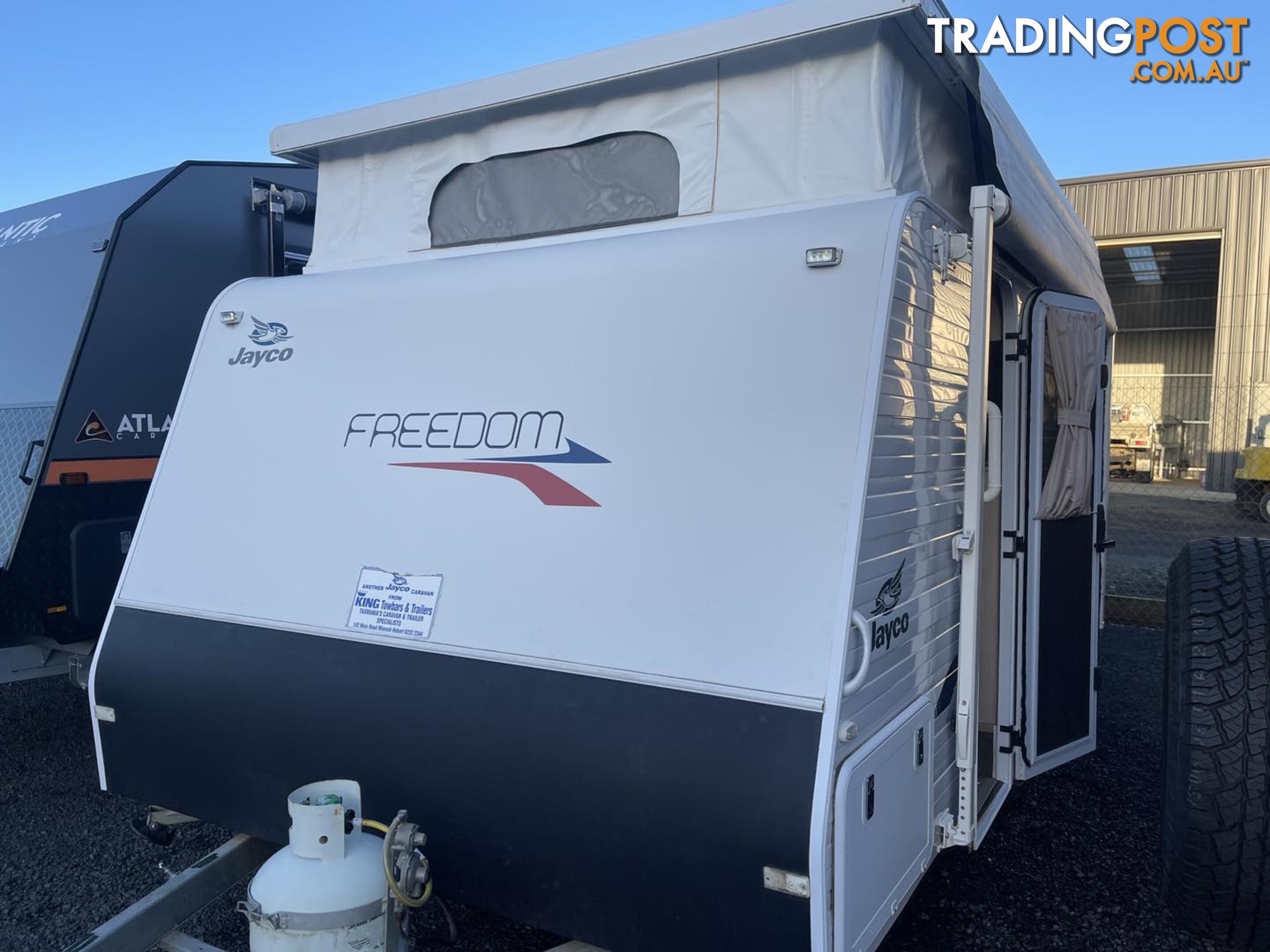 JAYCO FREEDOM EXPANDA DOUBLE BUNK