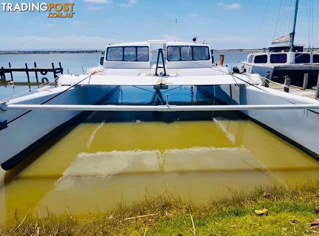 42FT FAST CRUISING CAT WITH WAVE PIERCER BOWS
