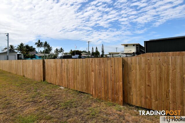 9 Taylor Street TULLY HEADS QLD 4854