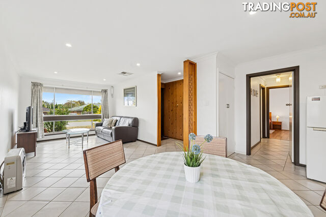 50 Lyrebird Way THORNLIE WA 6108