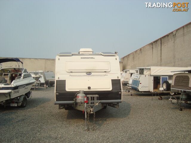 COROMAL 580 CAPRI 19ft CARAVAN with ensuite and off grid setup