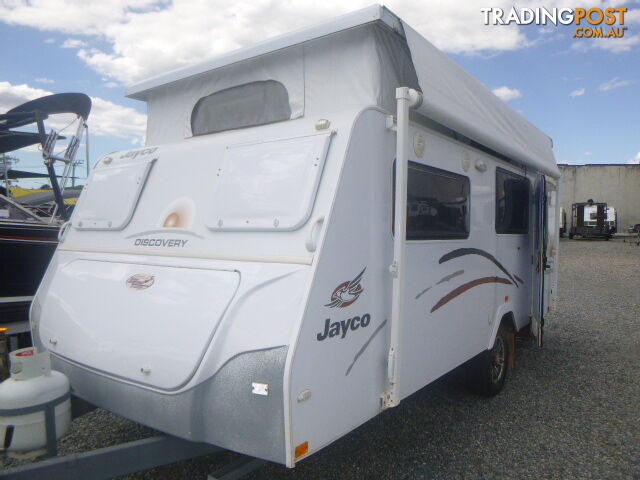 JAYCO DISCOVERY 17FT POP TOP CARAVAN WITH BATHROOM AND SOLAR