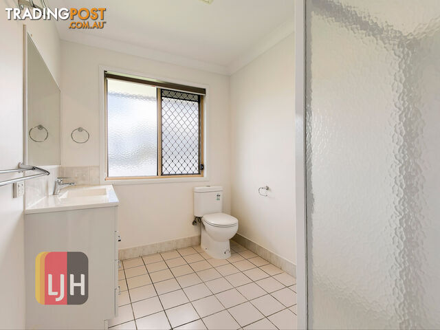 8 Blake Close MCDOWALL QLD 4053