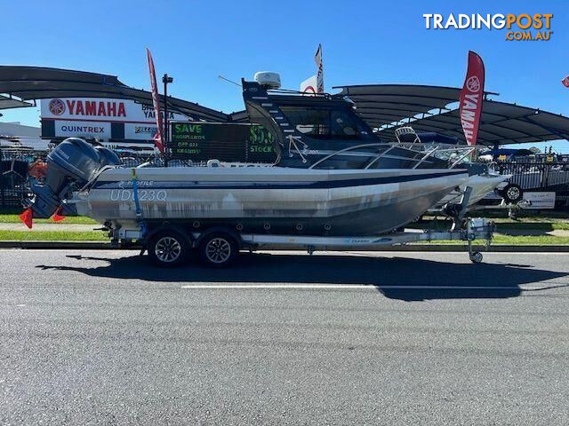 USED PROFILE 700H WITH BRAND NEW TWIN YAMAHA 130HP FOR SALE