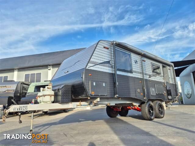 2019 SUPREME EXECUTIVE 22 CARAVAN