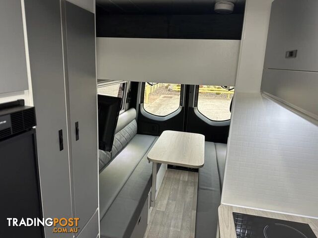 2026 231 MERCEDES BENZ SPRINTER REGAL GRAND TOURER WITH ELECTRIC BED