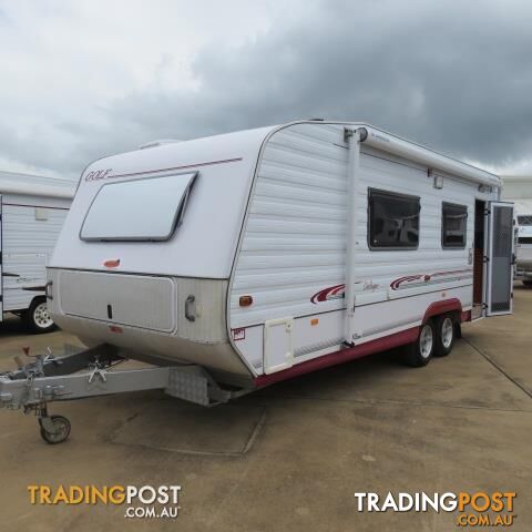 GOLF CHALLENGER 216 2002 CARAVAN