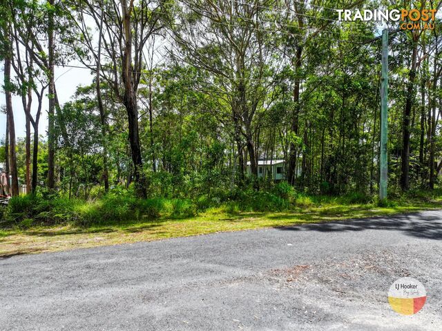 24 Ilumba Street RUSSELL ISLAND QLD 4184
