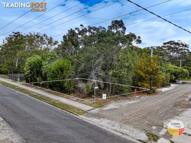 2 Rose Bay Dve RUSSELL ISLAND QLD 4184