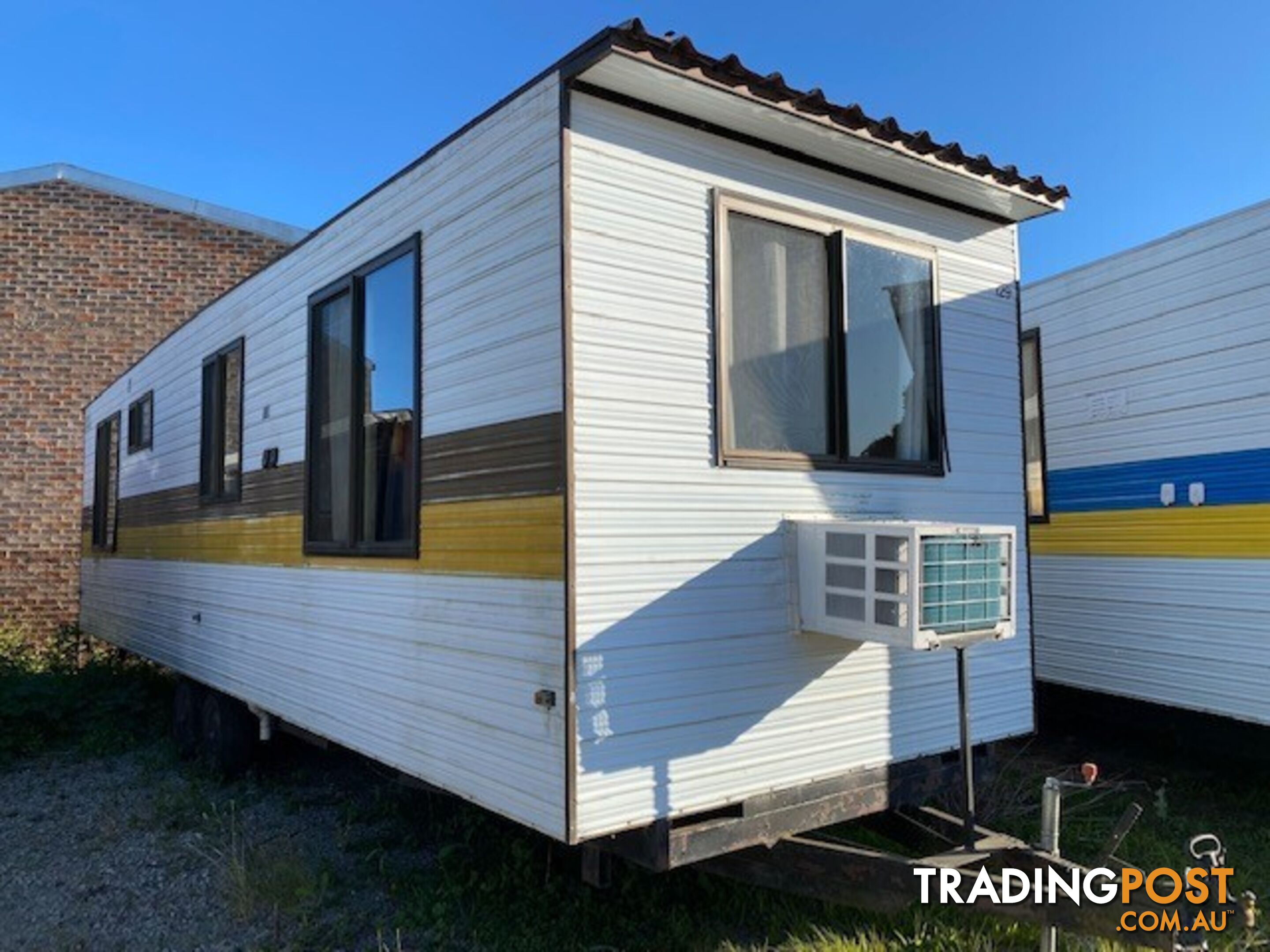 Squareline 129 On Site 35FT Caravan GT9867