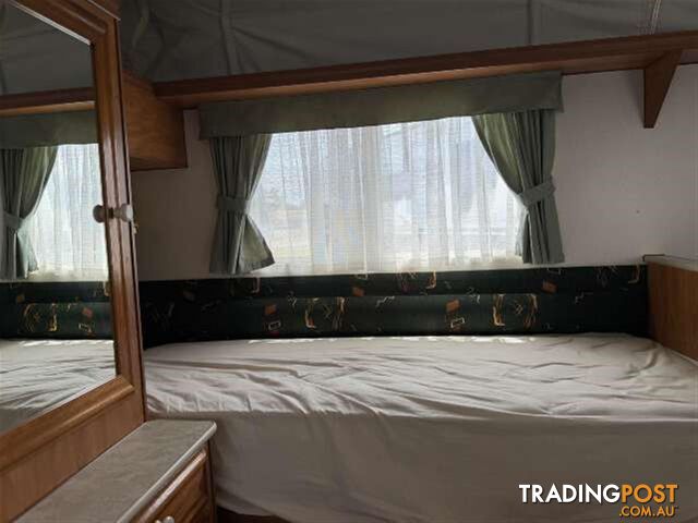 2005 COROMAL EXCEL POPTOP 18FT