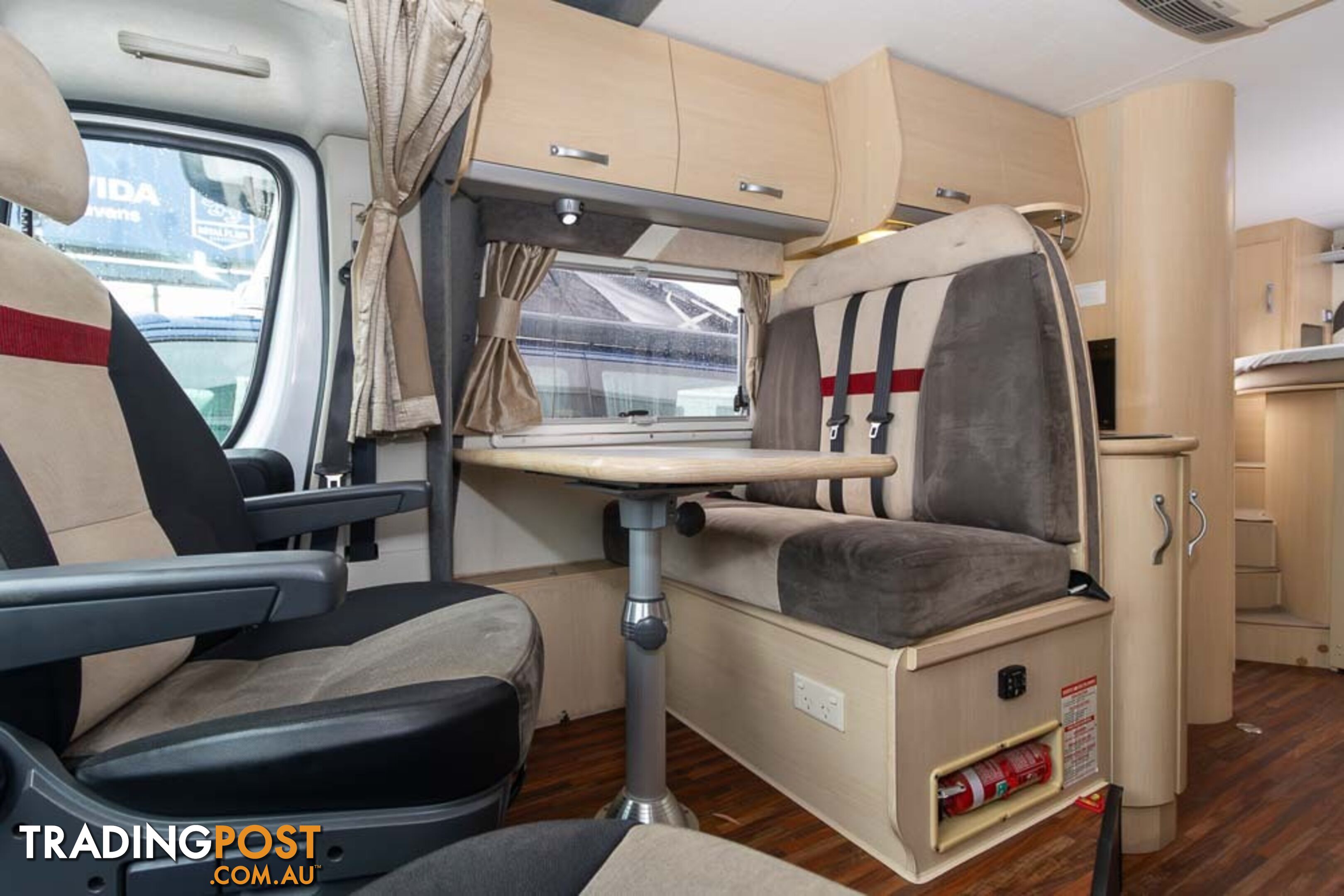 Winnebago Eyre B7624 Motorhome