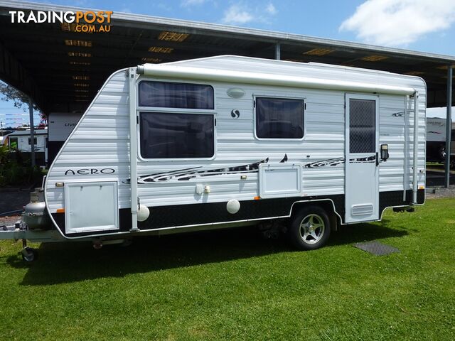 2011 SUPREME AERO 18 FOOT CARAVAN WITH REAR ENSUITE