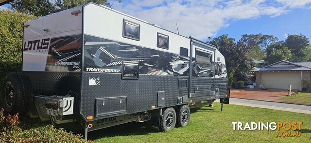 2021 Lotus Caravan 25ft