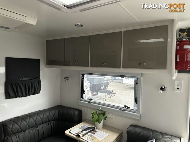 2018 VILLA MARIA CARAVAN 18