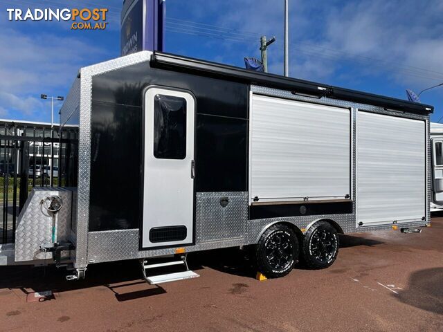 2020 OTHER TOY HAULER CARAVAN