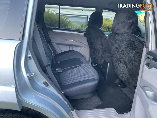 2011 Mitsubishi Challenger PB LS Wagon Manual