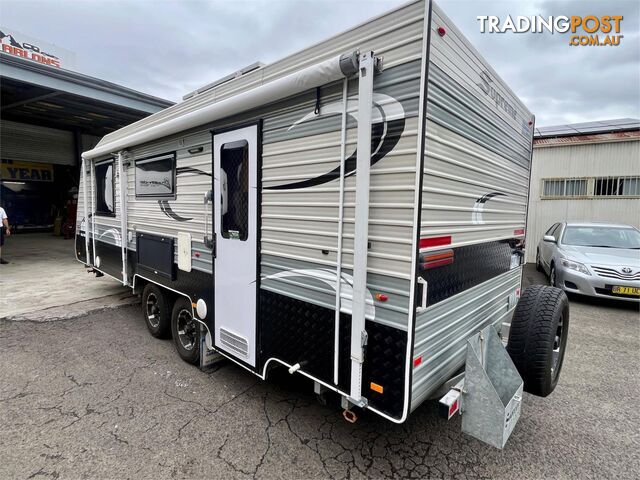2015 SUPREME EXECUTIVE 16FT X 7FT 6 RECLINER