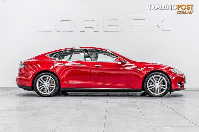 2015 Tesla Model S