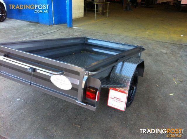 8x5 heavy duty box trailer