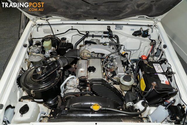 2004 TOYOTA LANDCRUISER 4x4 HZJ79R C CHAS