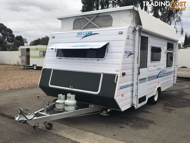 2004 MILLARD HORIZON POP TOP